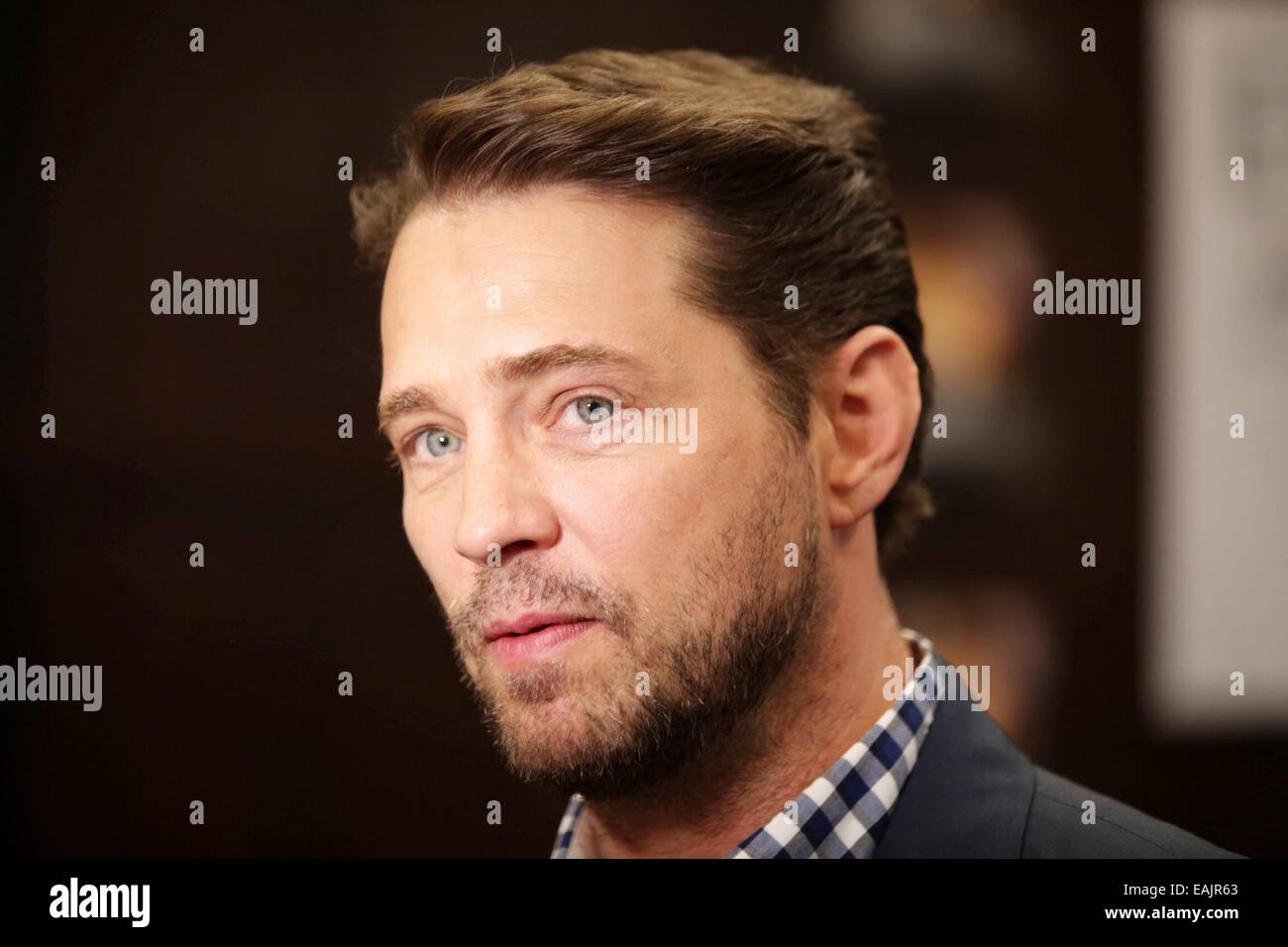 Actor Jason Priestly, star of Beverly Hills, 90210 attends book signing ...