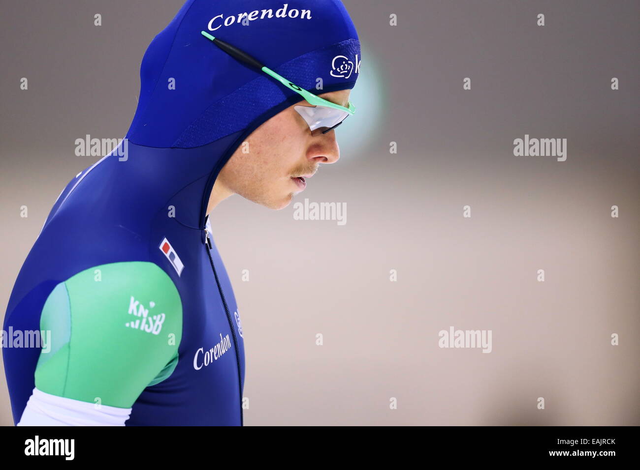Obihiro, Japan. 16th Nov, 2014. Koen Verweij (NED) Speed Skating : Men ...