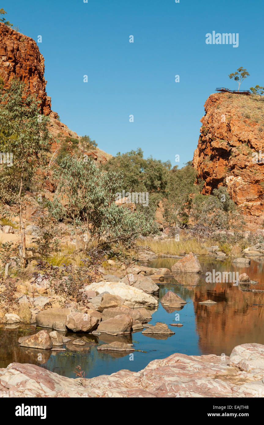 Gorge waterhole hi-res stock photography and images - Alamy