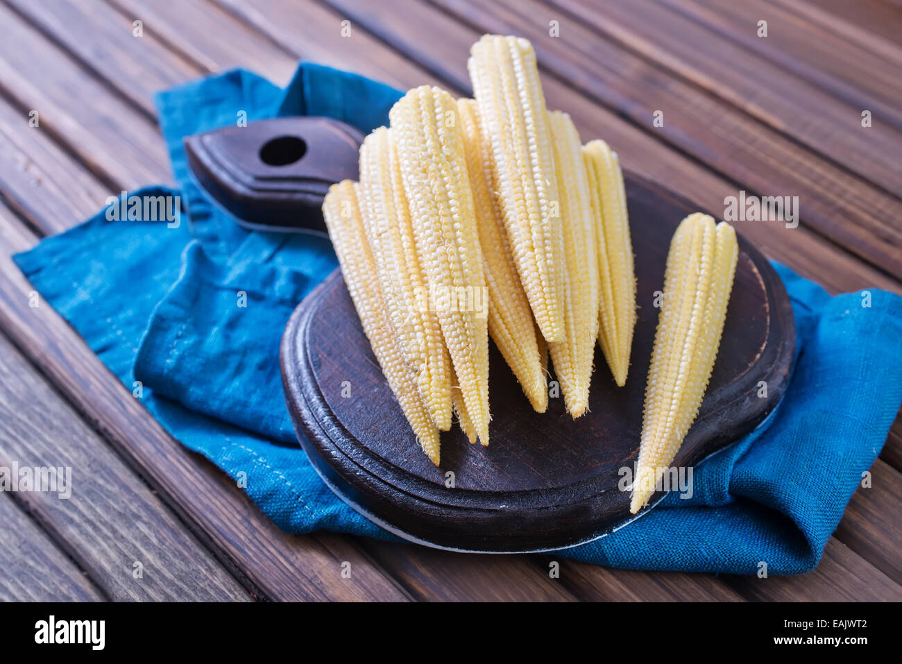 Baby corn and popcorn hi-res stock photography and images - Alamy
