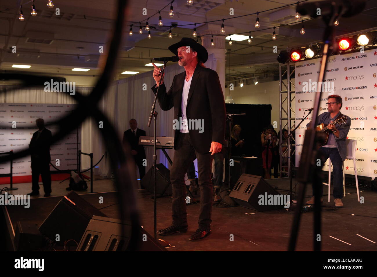Macy's launches the Nationwide Celebration of American Icons at Herald ...