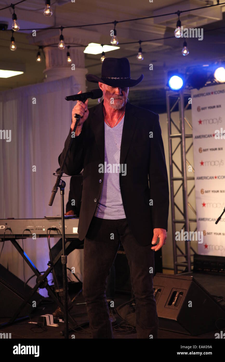 Macy's launches the Nationwide Celebration of American Icons at Herald ...