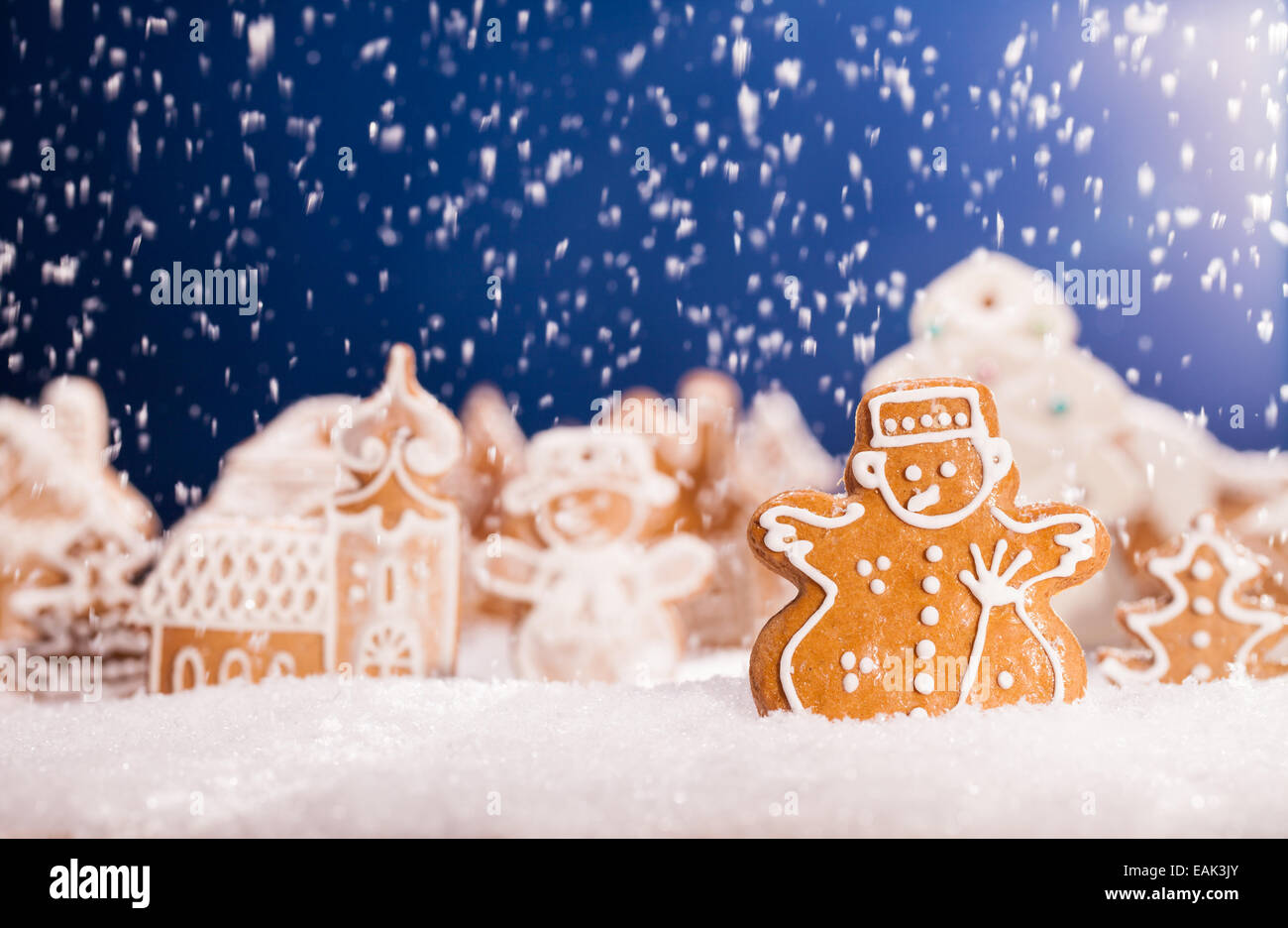 Miniature gingerbread house hi-res stock photography and images - Alamy