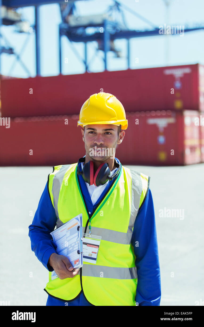 Hard hat clipboard hi-res stock photography and images - Alamy