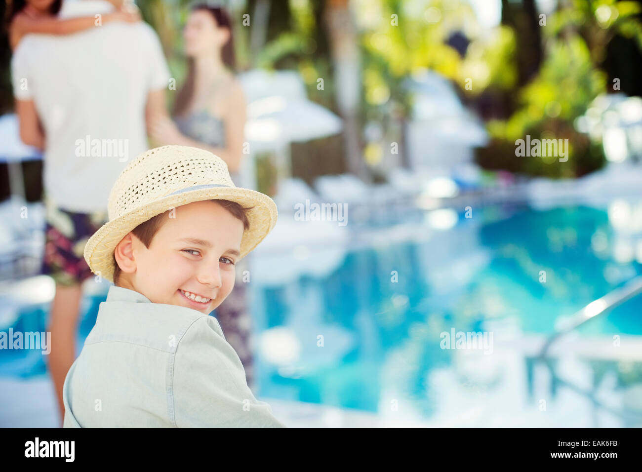 Headshot over the shoulder hi-res stock photography and images - Alamy