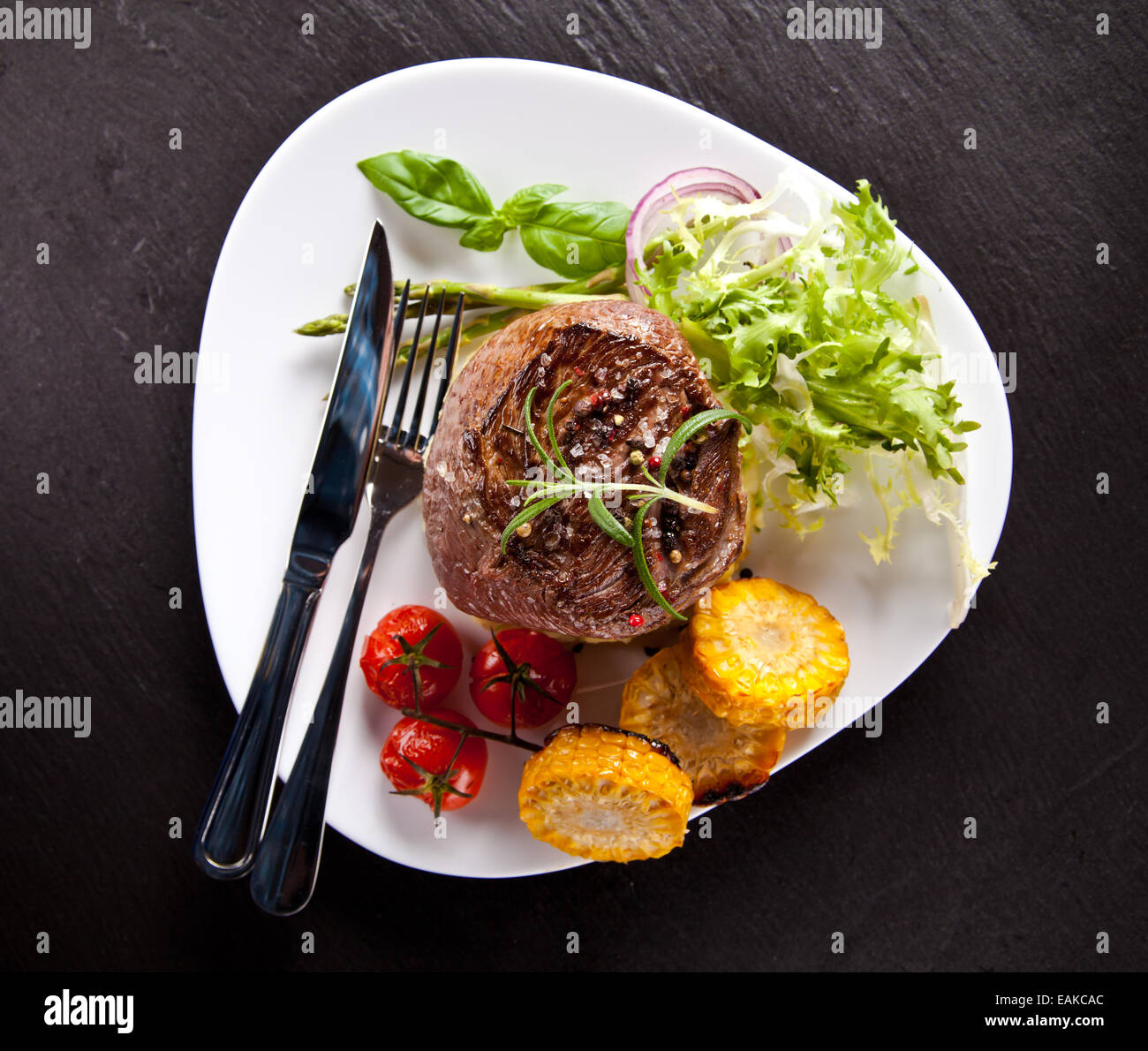 Vegetable steak hi-res stock photography and images - Alamy