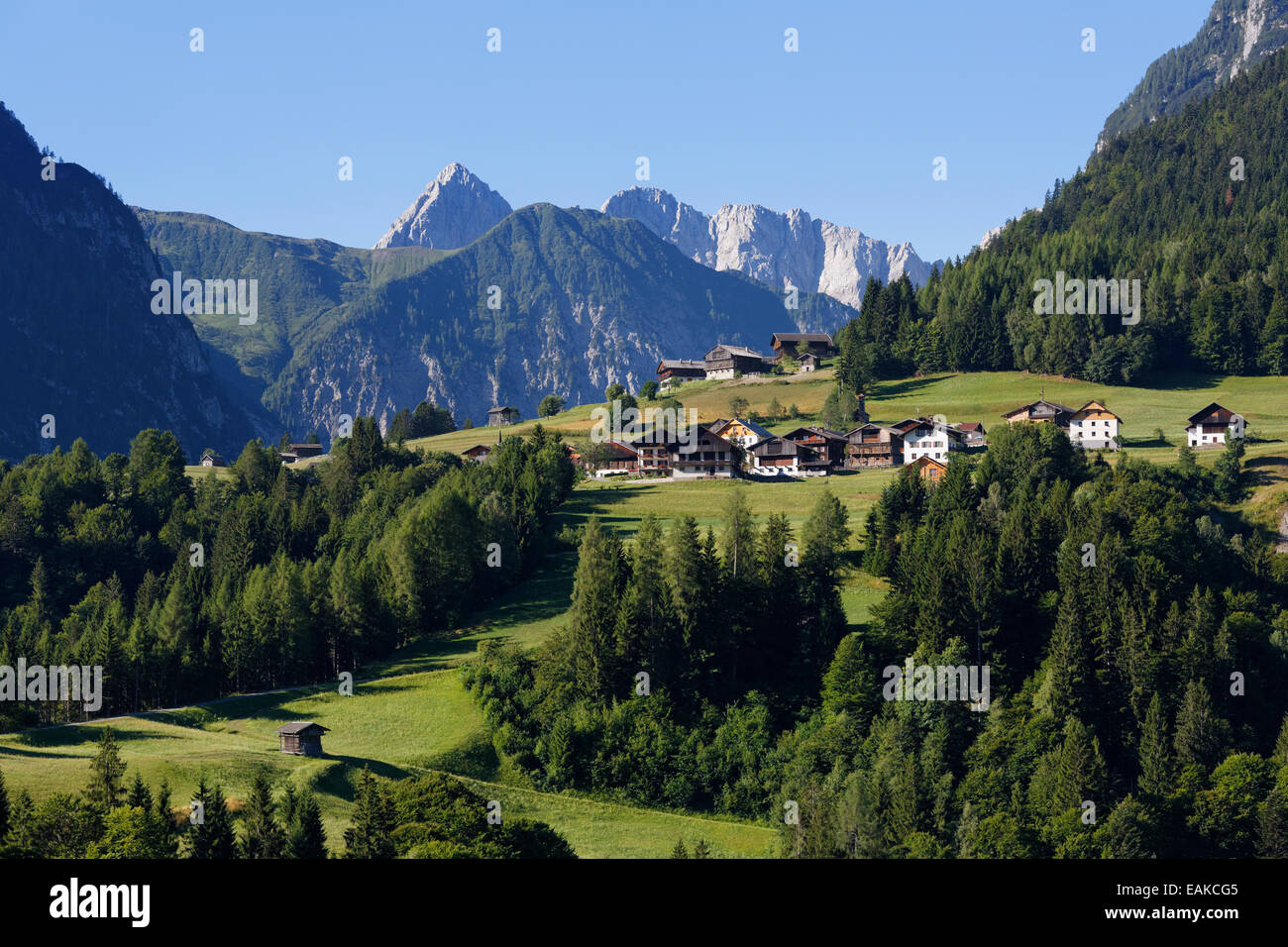 Carnic Alps, village of Nostra, Nostra, Lesachtal, Hermagor District ...