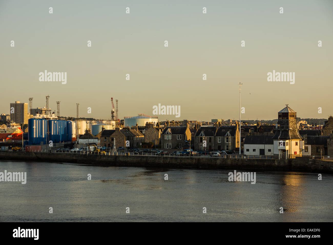 Aberdeen harbour north pier Stock Photo - Alamy
