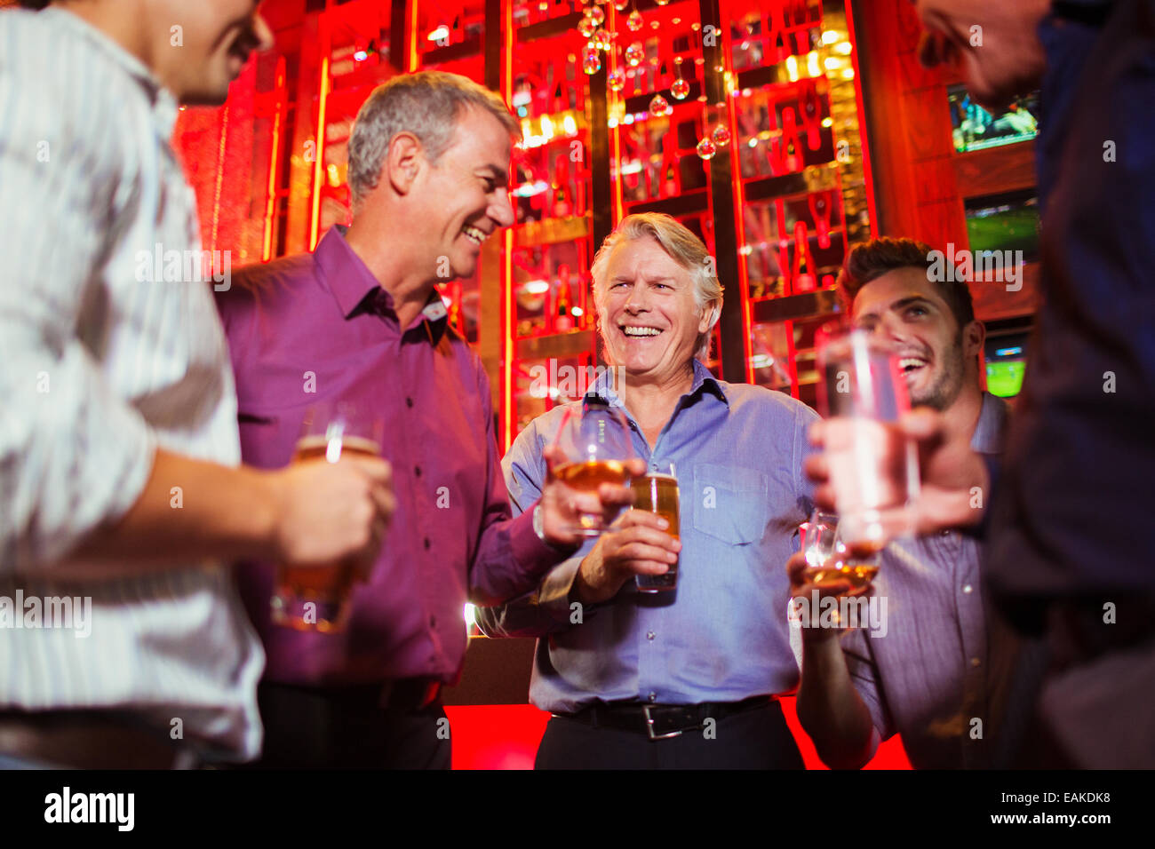 Group of men only standing hi-res stock photography and images - Alamy