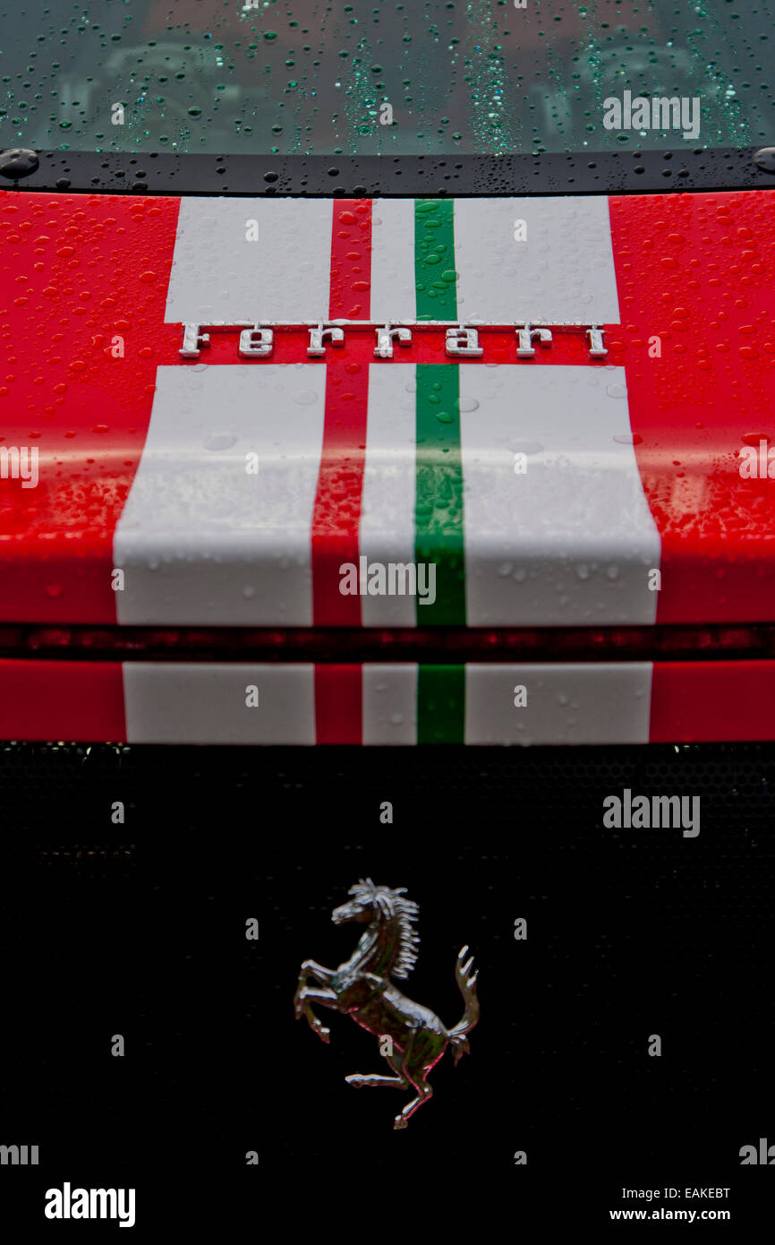 Iconic automobile hi-res stock photography and images - Alamy