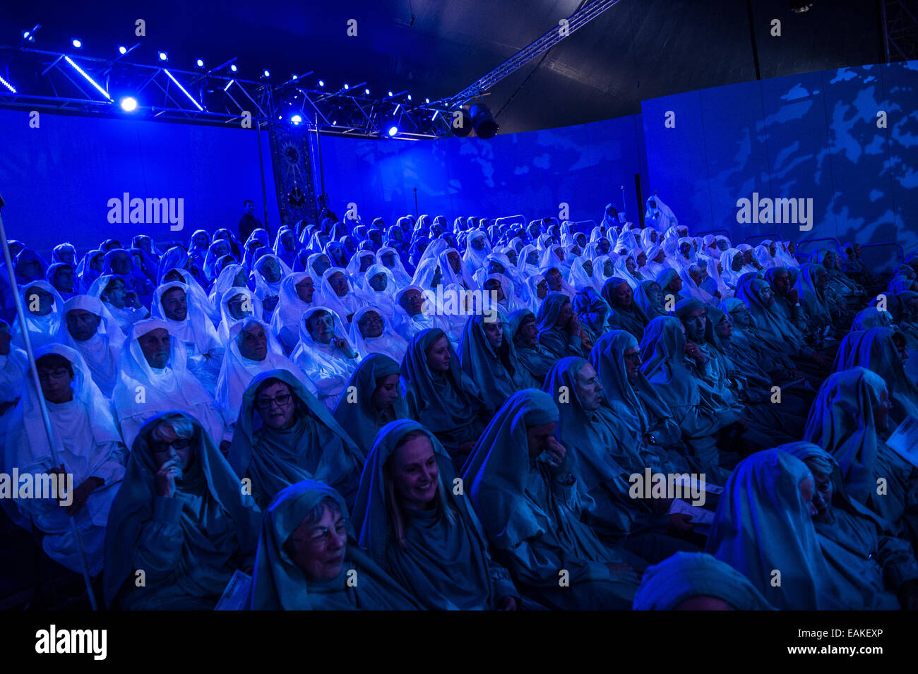 Druid robe hi-res stock photography and images - Alamy