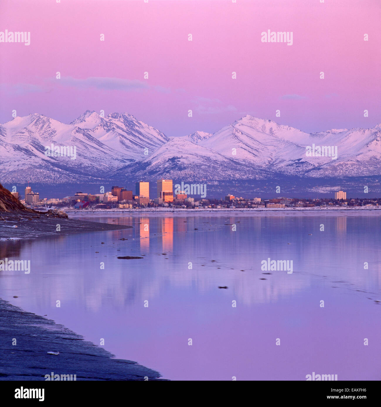 Anchorage skyline sunset chugach mtns hi-res stock photography and ... Anchorage skyline sunset chugach mtns hi-res stock photography and ...
