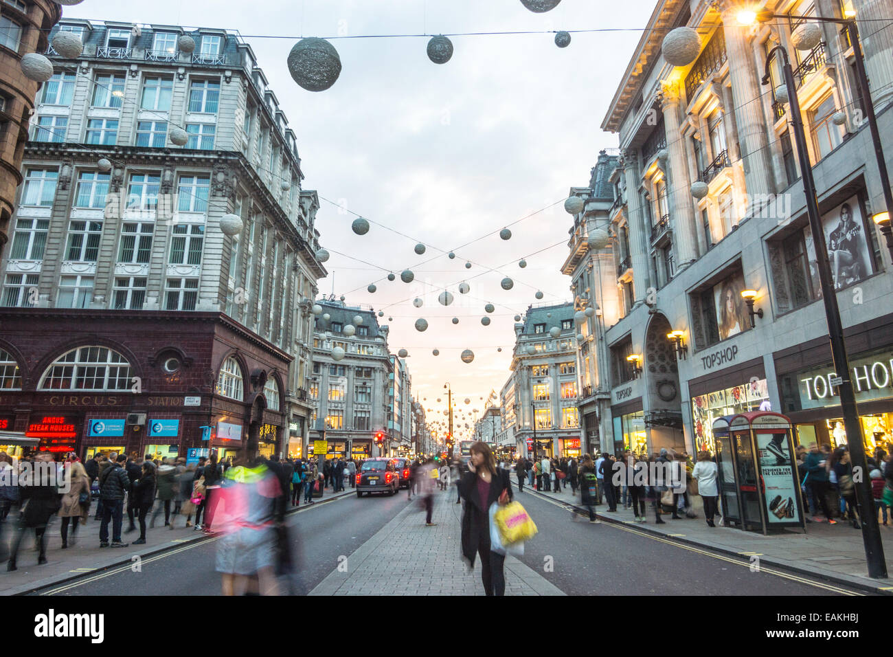 Oxford street hi-res stock photography and images - Alamy