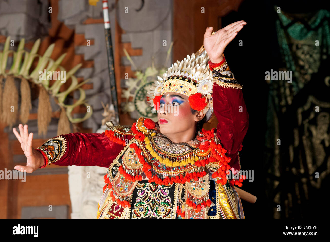 Dance called "Legong Dance" at the Palace of Ubud. Ubud-Bali ...