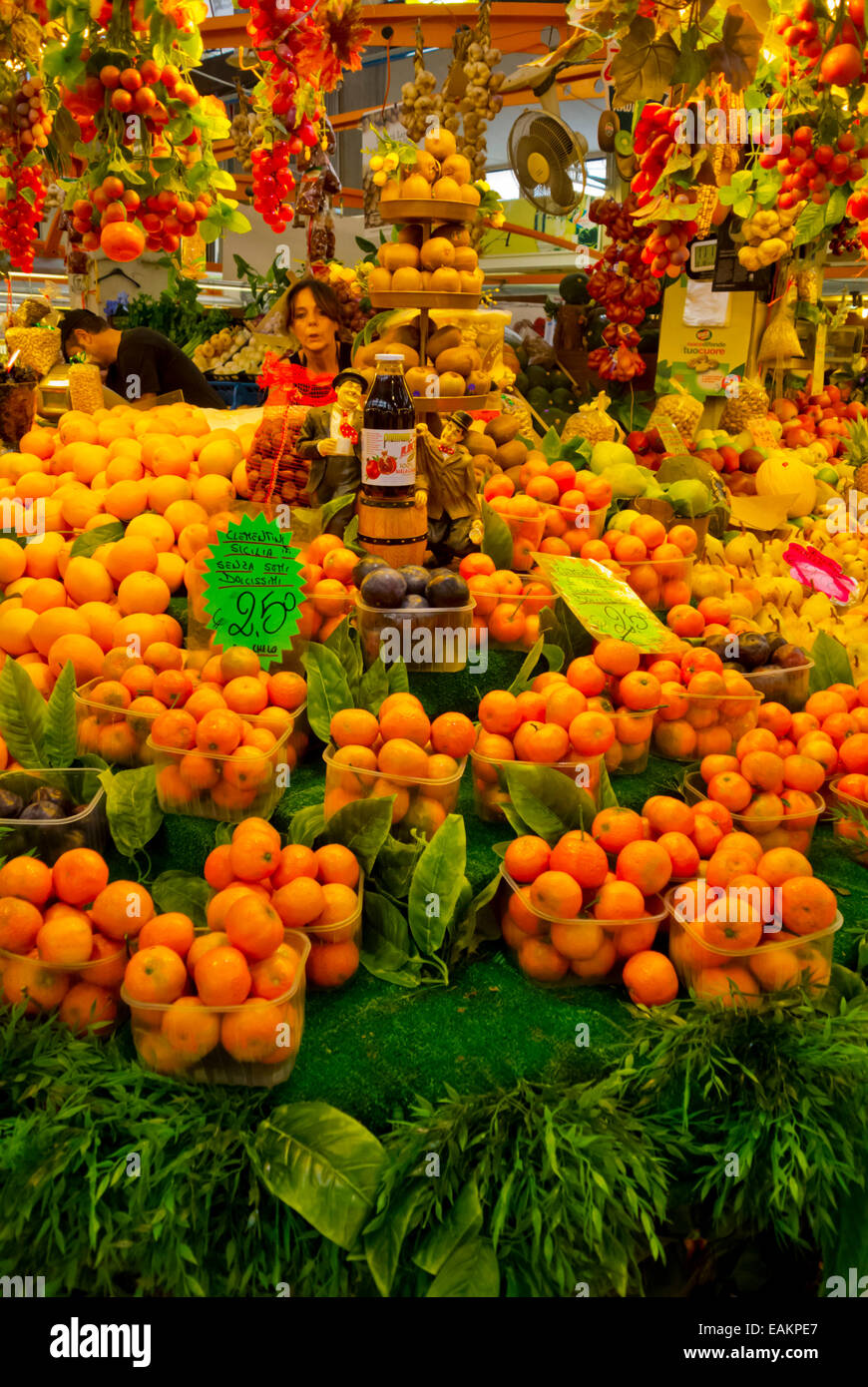Rimini And Market High Resolution Stock Photography and Images - Alamy