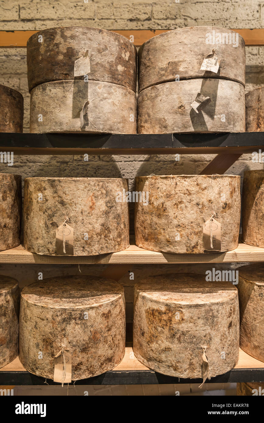 Round cheese stilton hi-res stock photography and images - Alamy