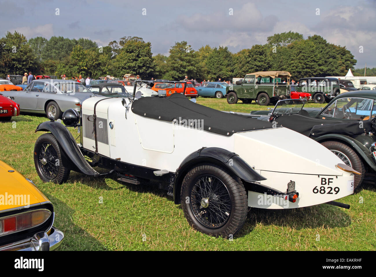Goodwood revival white hi-res stock photography and images - Alamy