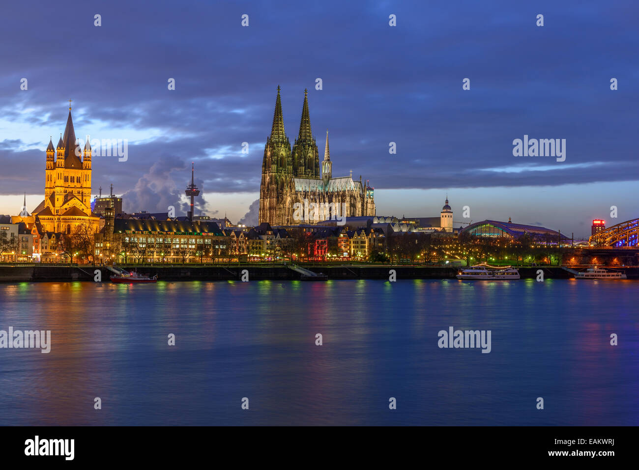 Gothic cathedral cologne hi-res stock photography and images - Alamy