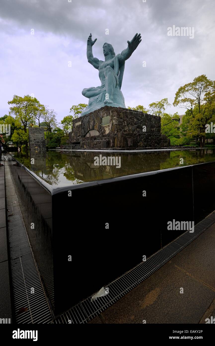 Peace Symbol Nagasaki Stock Photo - Alamy