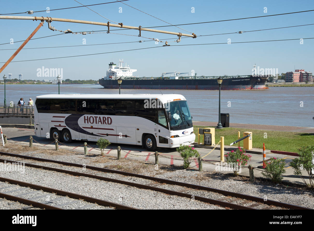 Mississippi river railroad tracks hi-res stock photography and images ...