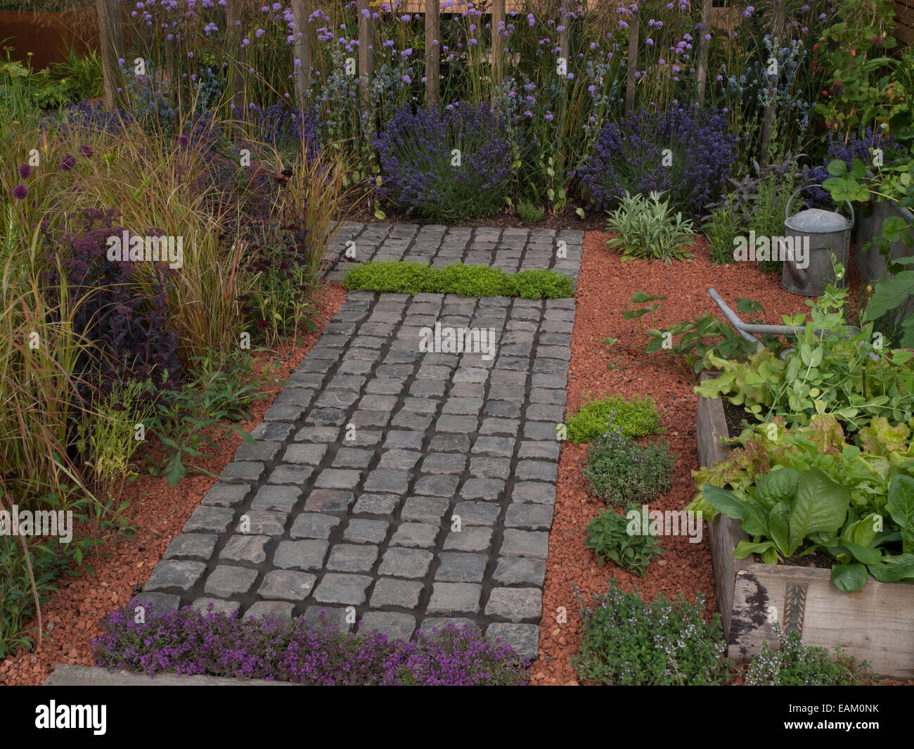 Herbs and gravel path hi-res stock photography and images - Alamy