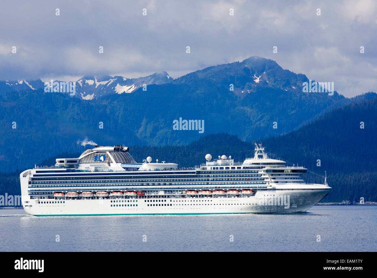 Princess Cruiseship *Diamond Princess* In Stephens Passage Near Juneau ...