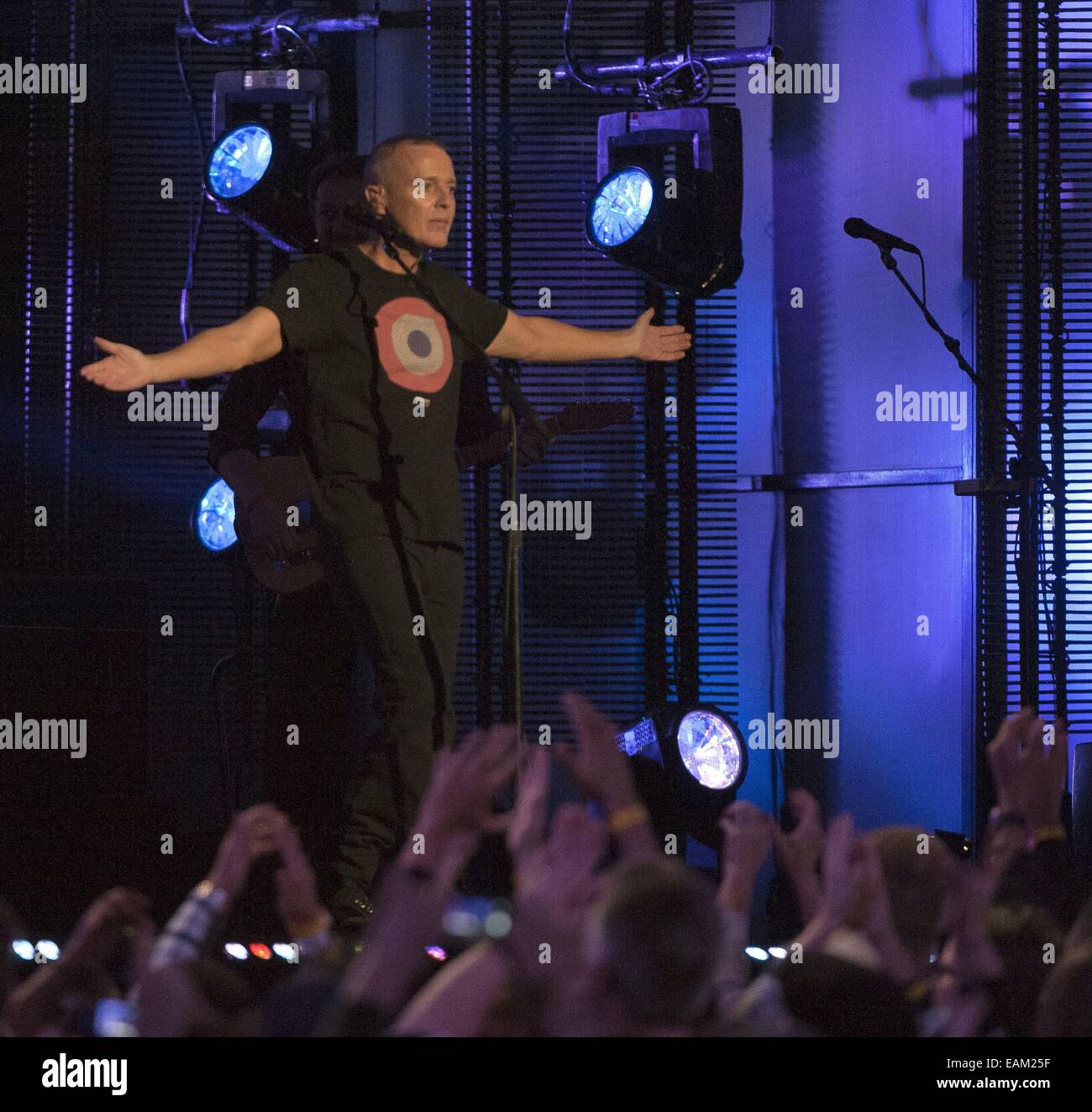 David roland smith hi-res stock photography and images - Alamy