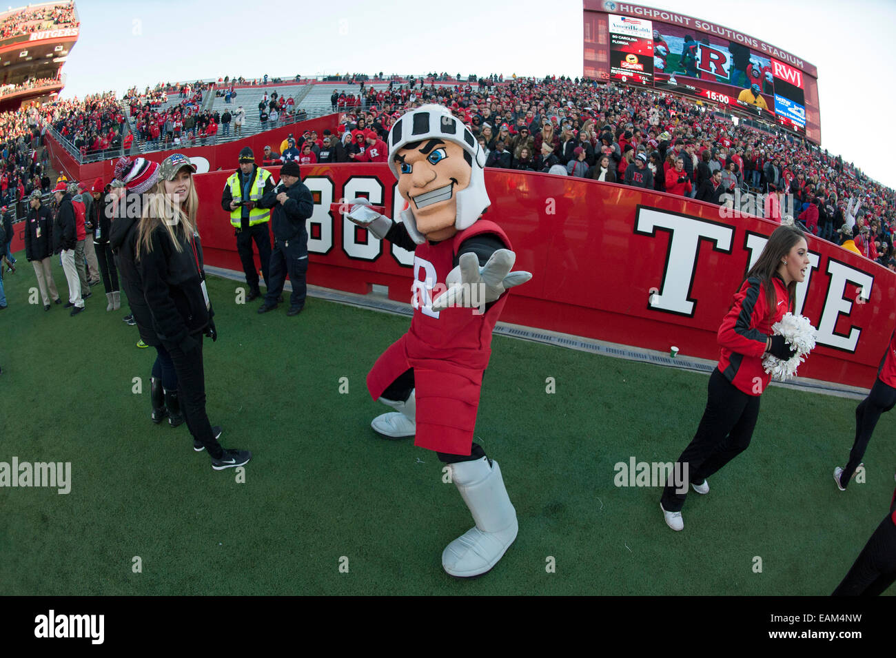 The rutgers scarlet knights mascot hi-res stock photography and images ...