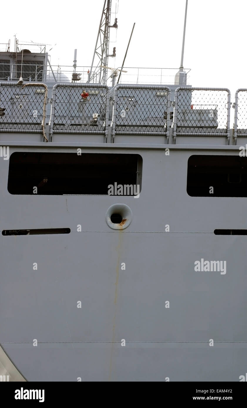 Ship side view Stock Photo - Alamy