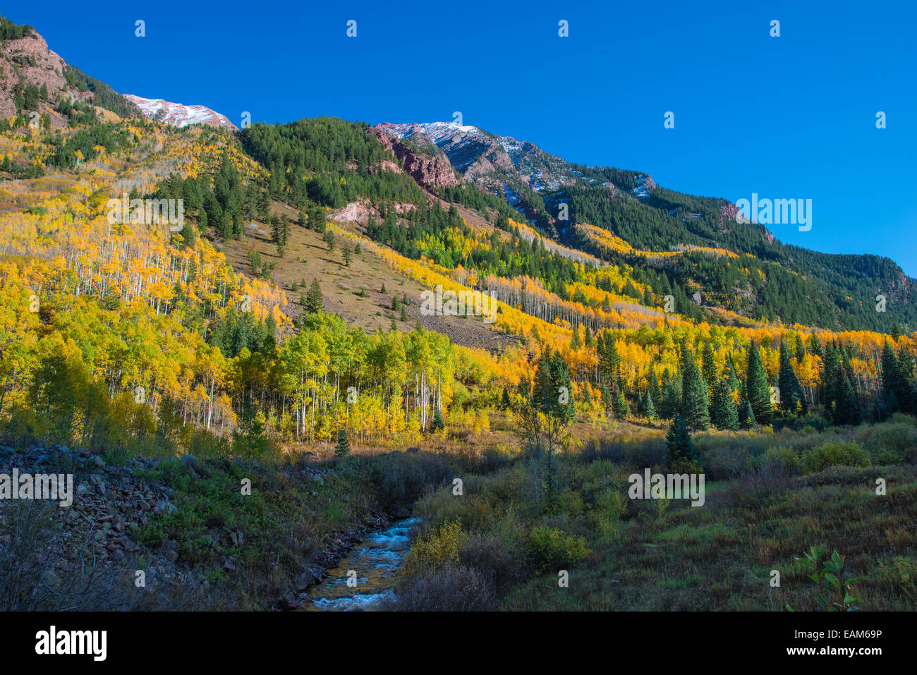 Maroon bells aspen hi-res stock photography and images - Alamy