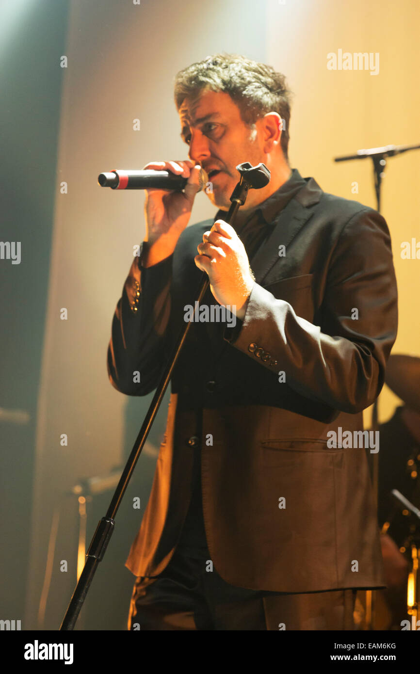 Terry hall the specials hi-res stock photography and images - Alamy