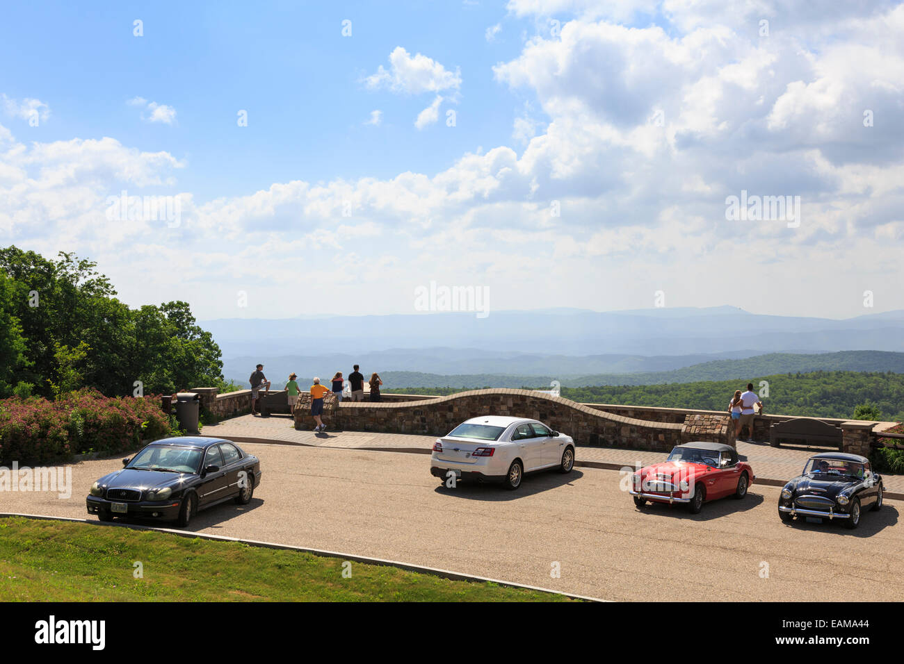 Tourist at Dan Ingalls Overlook, Bath County, Virginia near Homestead ...