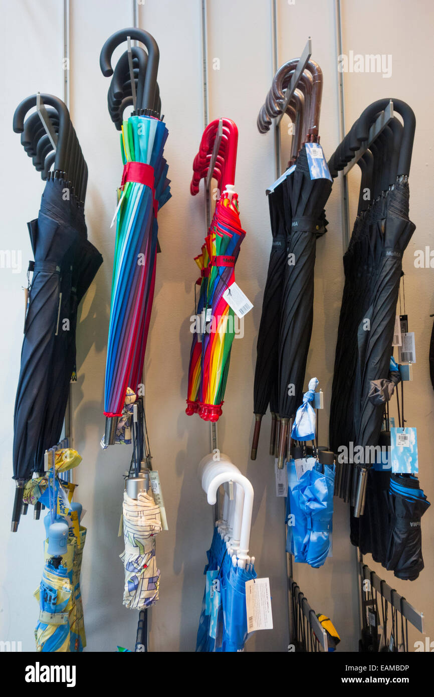 Moma gift shop hi-res stock photography and images - Alamy