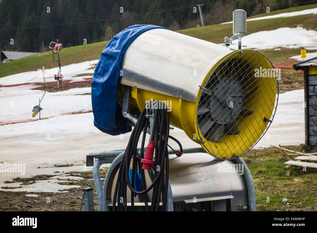 artificial snow blower machines used for preparing the skiing in ...