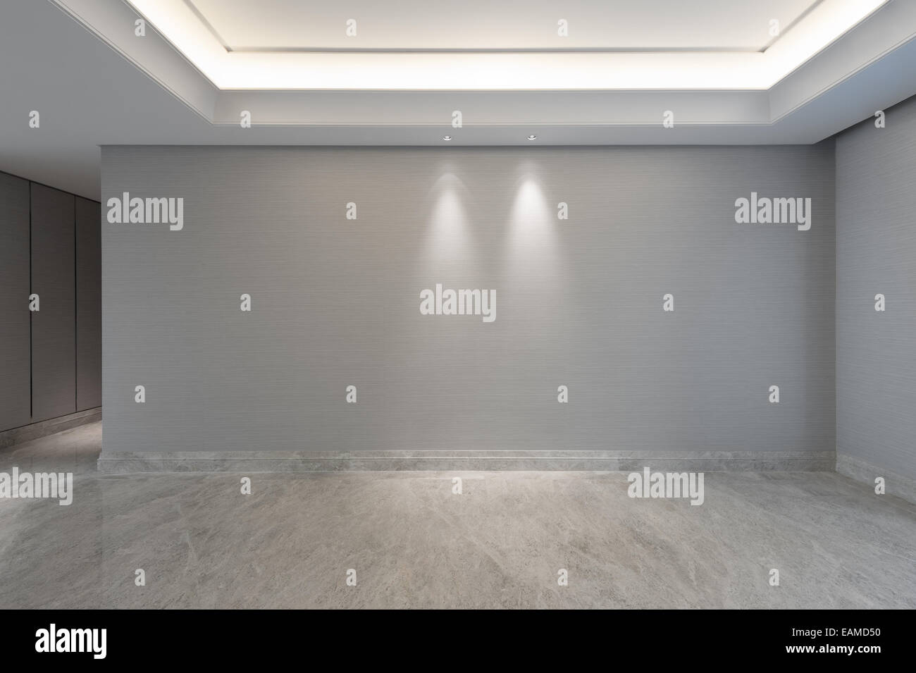 Empty living room Stock Photo - Alamy