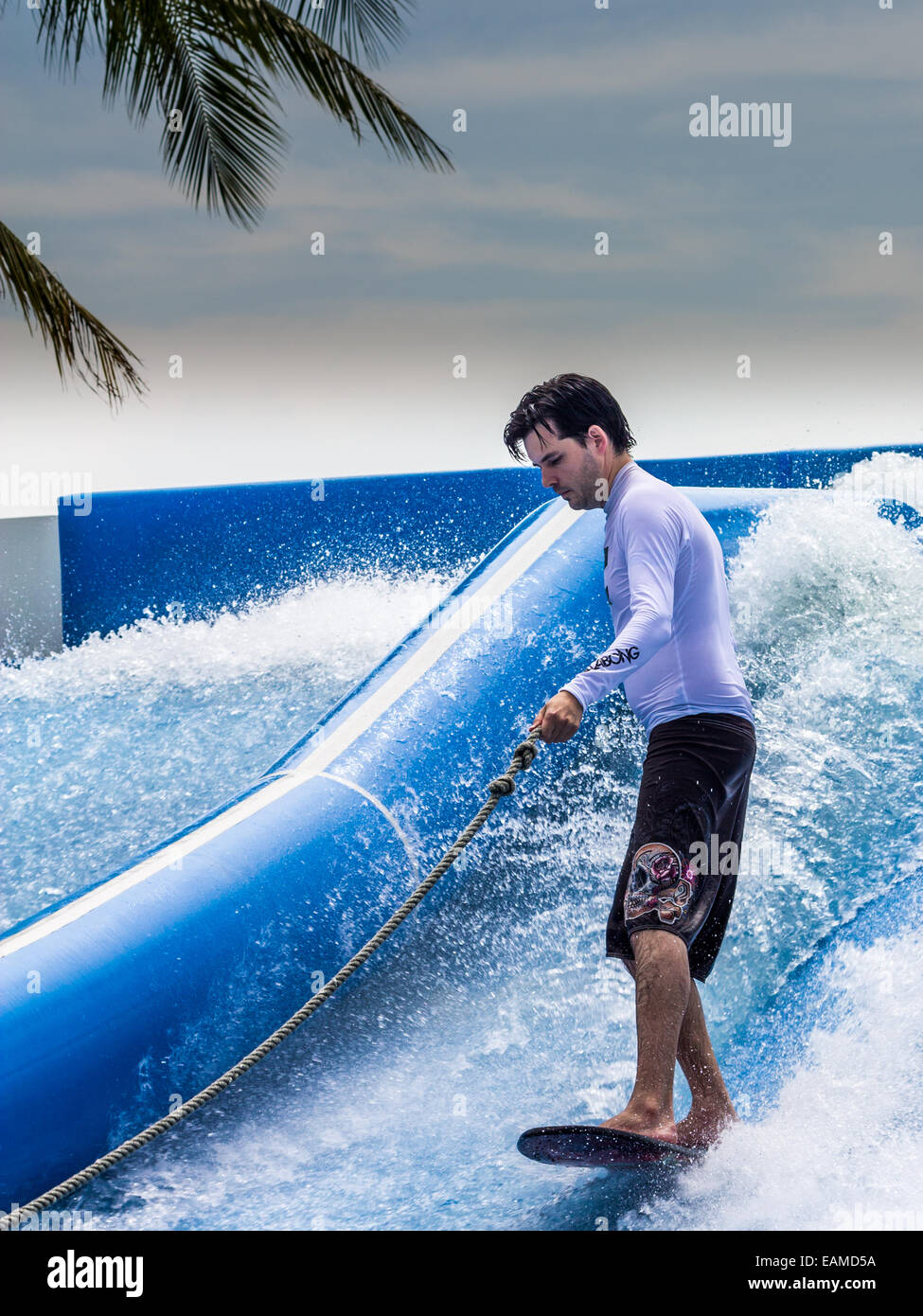 Surf wave machine hi-res stock photography and images - Alamy