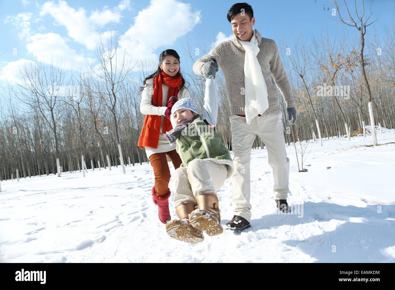 Family Sliding Snow High Resolution Stock Photography and Images - Alamy