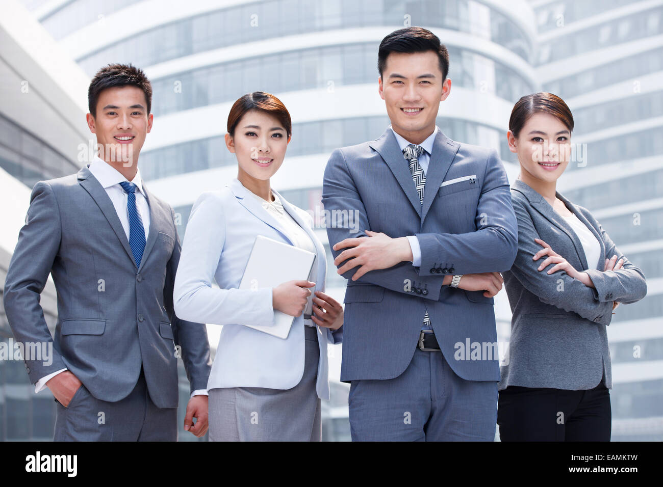 Team building trust teamwork unity hi-res stock photography and images ...