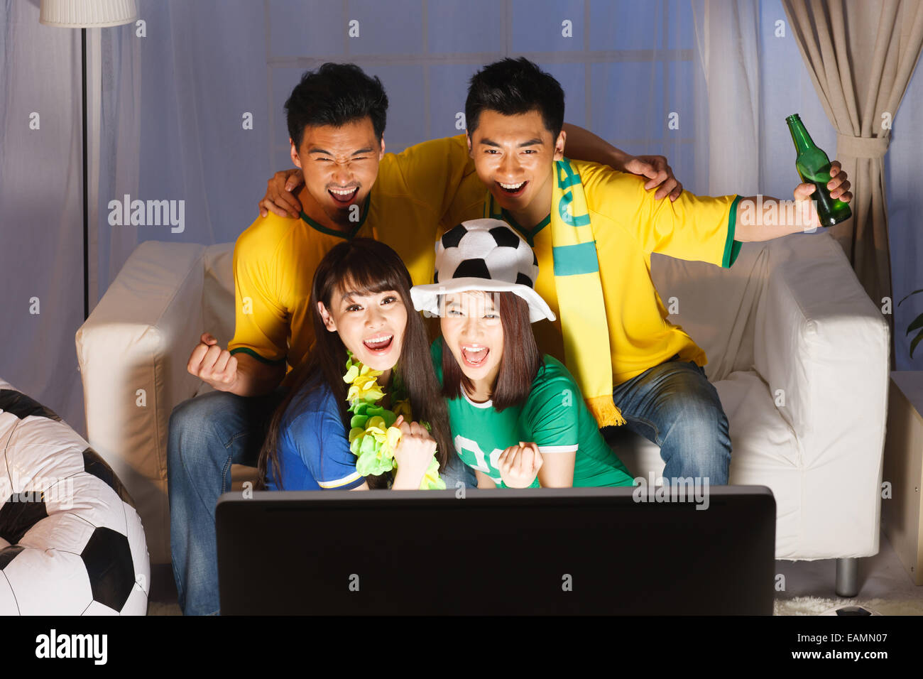 Young Chinese fans Stock Photo - Alamy