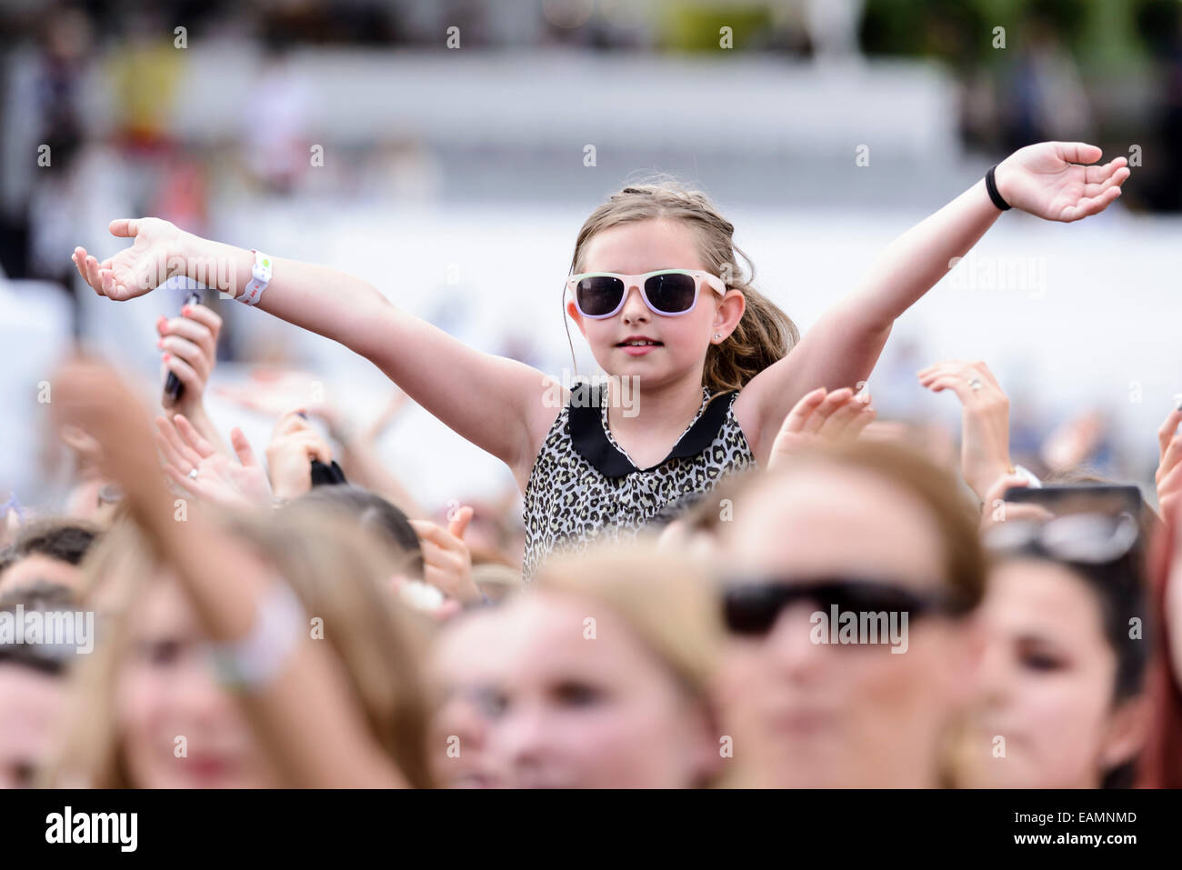 The crowd british summertime festival in hyde park hi-res stock ...