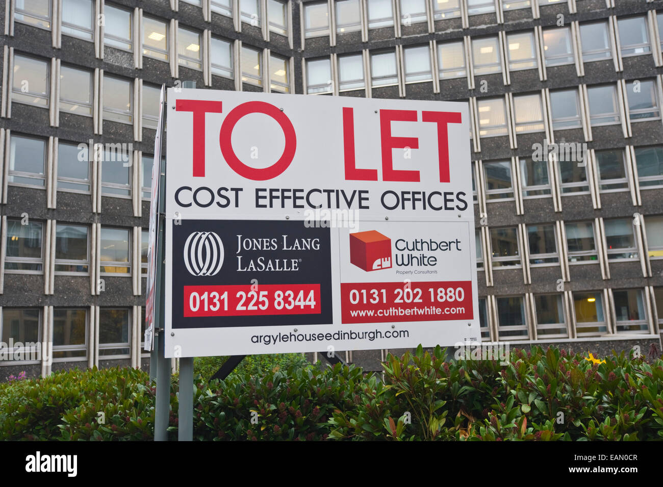 To let sign edinburgh hi-res stock photography and images - Alamy
