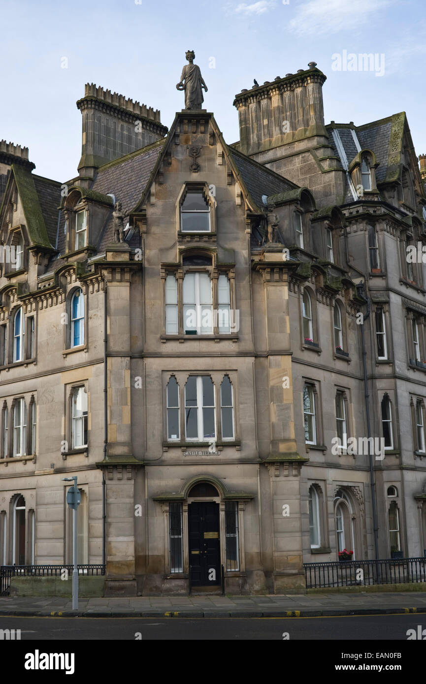 Gothic building city edinburgh hi-res stock photography and images - Alamy