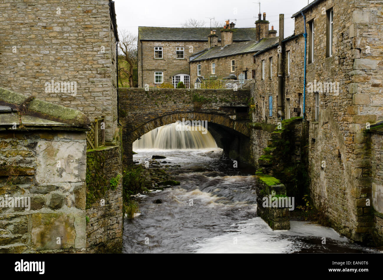 Hawes Bridge & waterfall, Wensleydale Stock Photo - Alamy