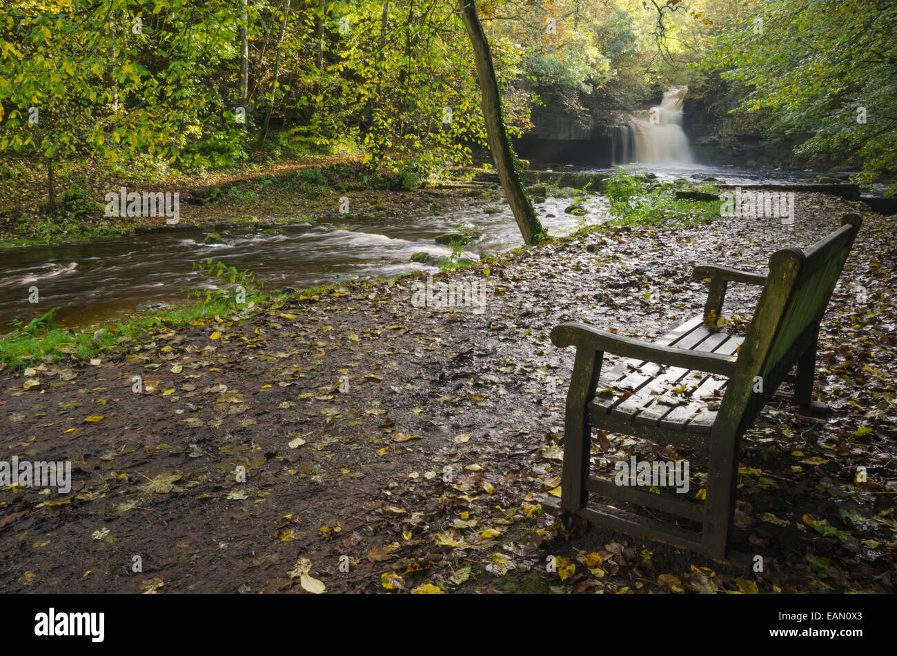 West burton waterfall cauldron force hi-res stock photography and ...