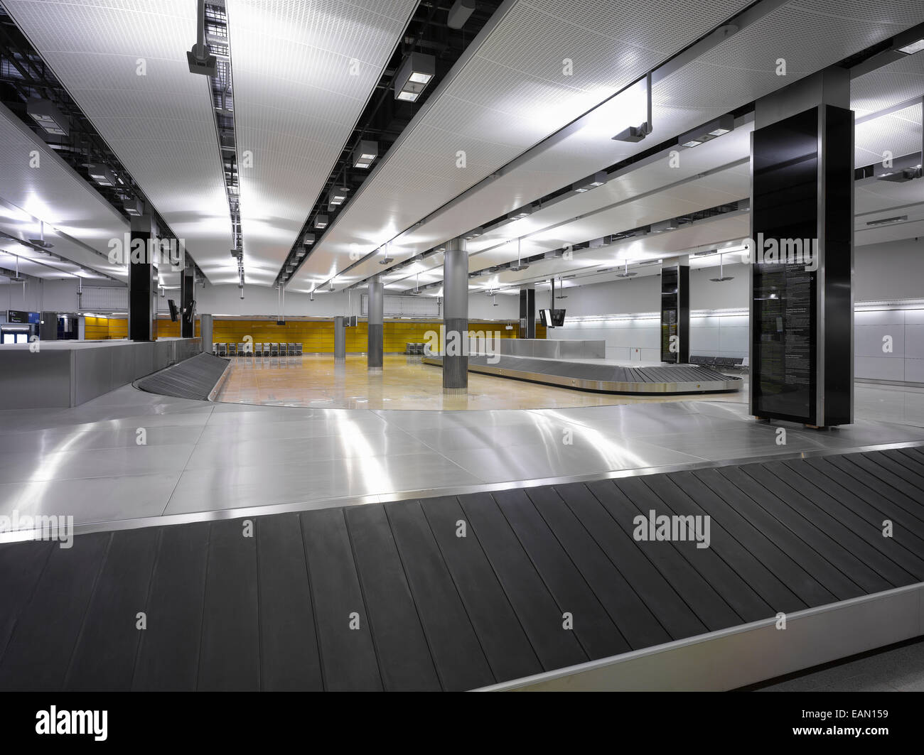 Luggage carousel in Dublin Airport, Terminal 2, Republic of Ireland ...