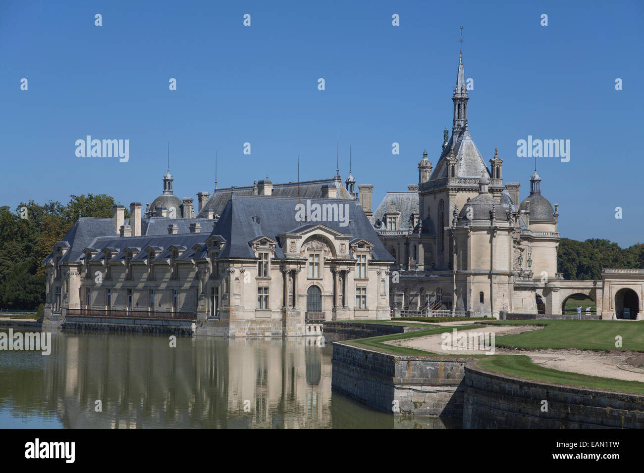 The Château de Chantilly Stock Photo - Alamy
