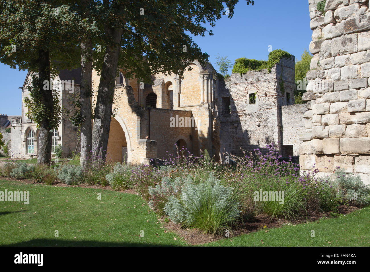 Parc du palais royal hi-res stock photography and images - Alamy