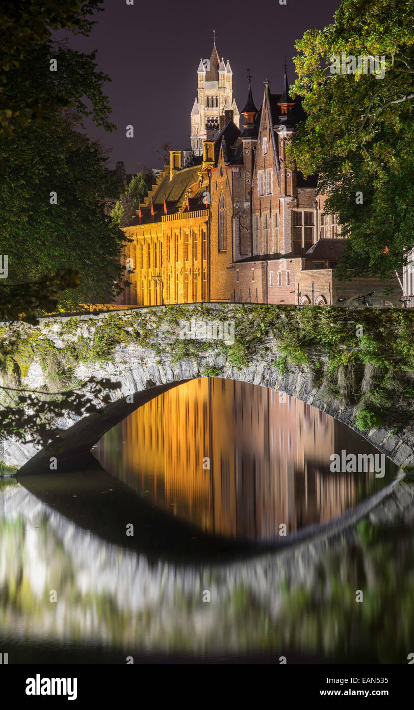 Beautiful bruges in belgium hi-res stock photography and images - Alamy