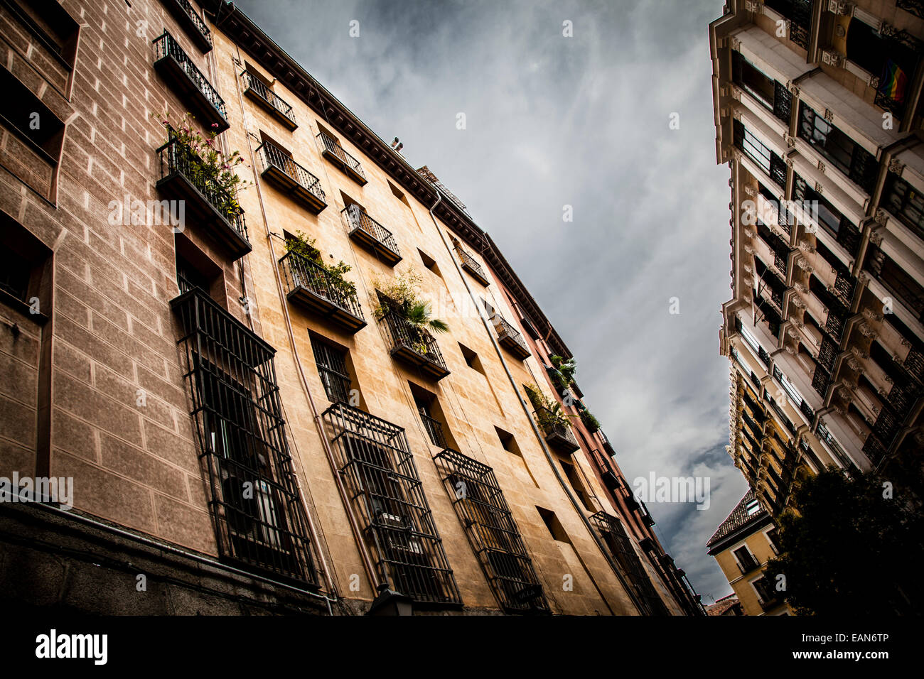 Ordinary buildings hi-res stock photography and images - Alamy