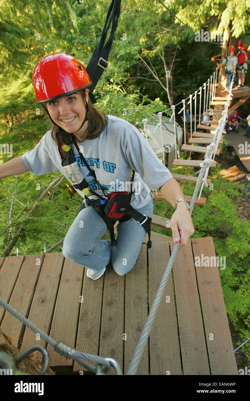 Rope bridge picture hi-res stock photography and images - Alamy
